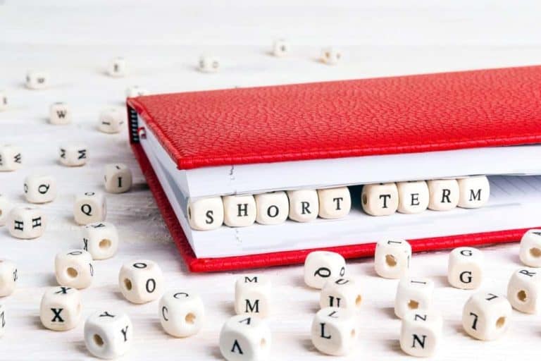 11 Different Types of Goals (Plus Tips on How To Achieve Them)